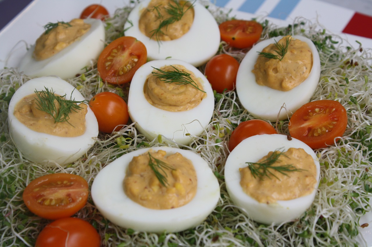 WorldPlatter – brought to you by WORLDFOODSCurried Deviled Egg ...